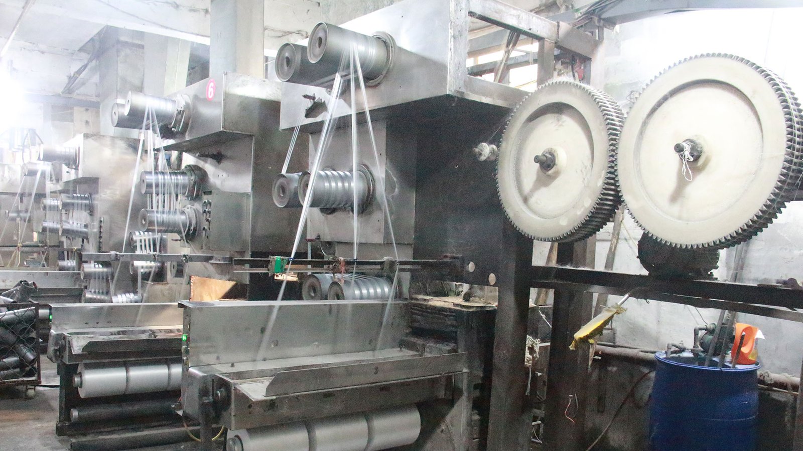 Running production machines - Shandong Binzhou Xianghe Chemical Fiber ...